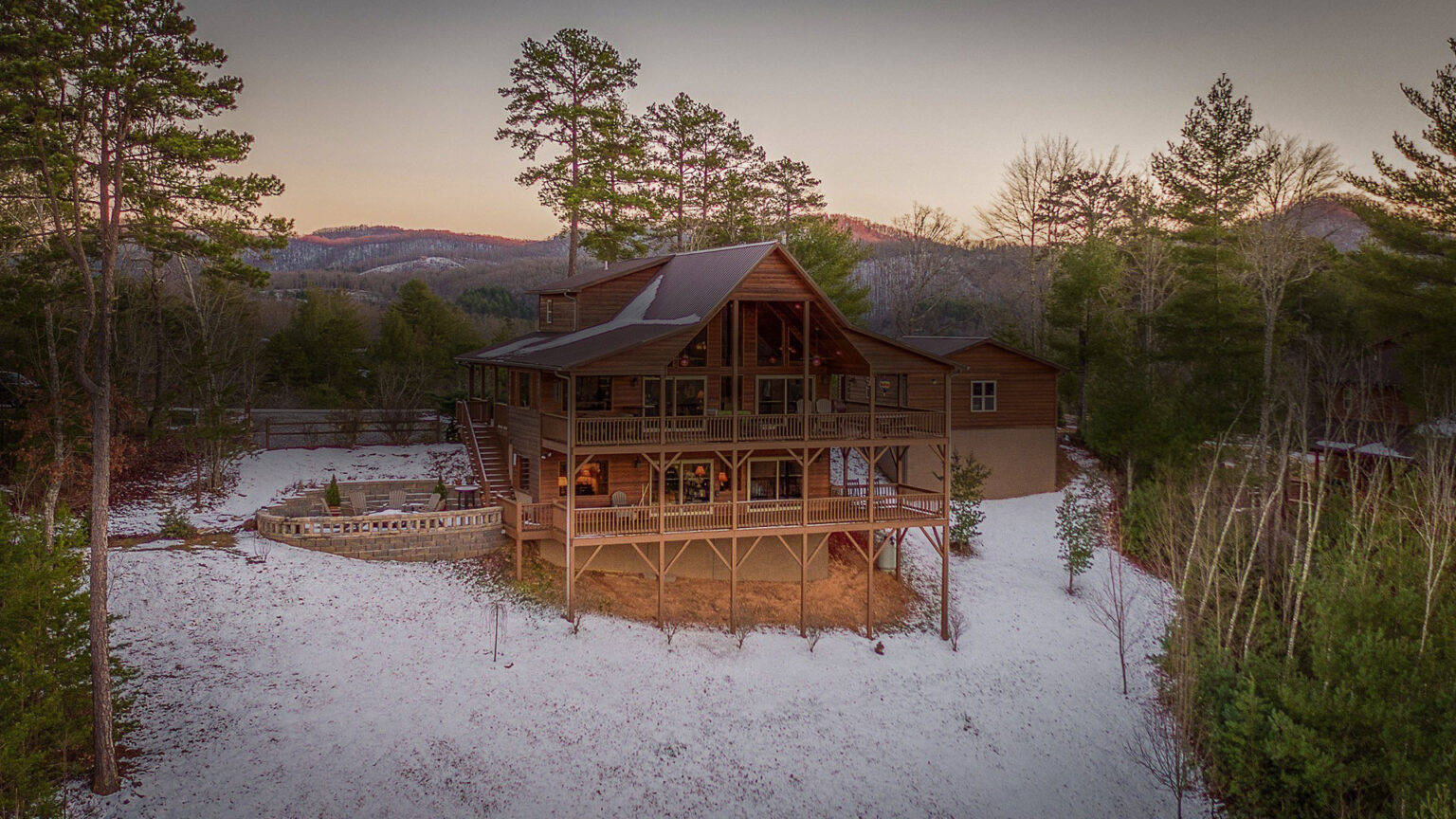 James Cook Construction – Cabins Murphy NC – Mountain Cabins in Murphy NC